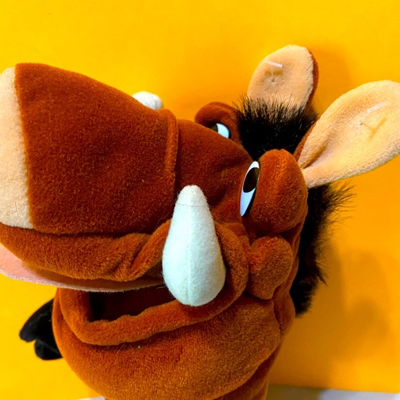 Disney | Toys | Disneys The Lion King Vtg 9s Pumbaa Hand Puppet Plush 0 ...